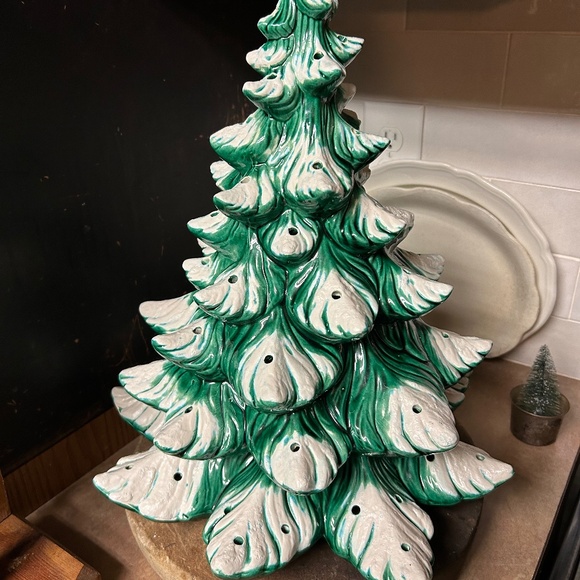 Atlantic Mold | Holiday | Vintage Authentic Atlantic Mold Ceramic Tree ...
